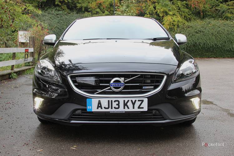 Volvo V40 T2 R-Design Nav review