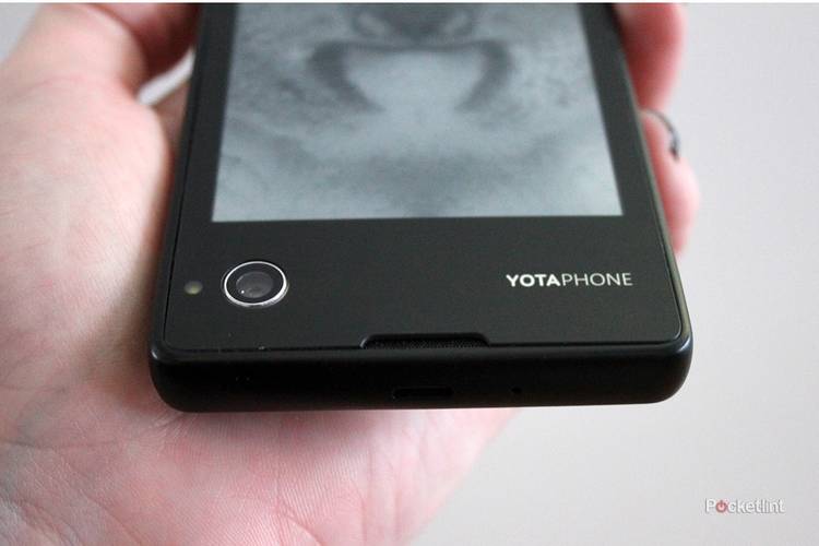 Hands-on: YotaPhone review