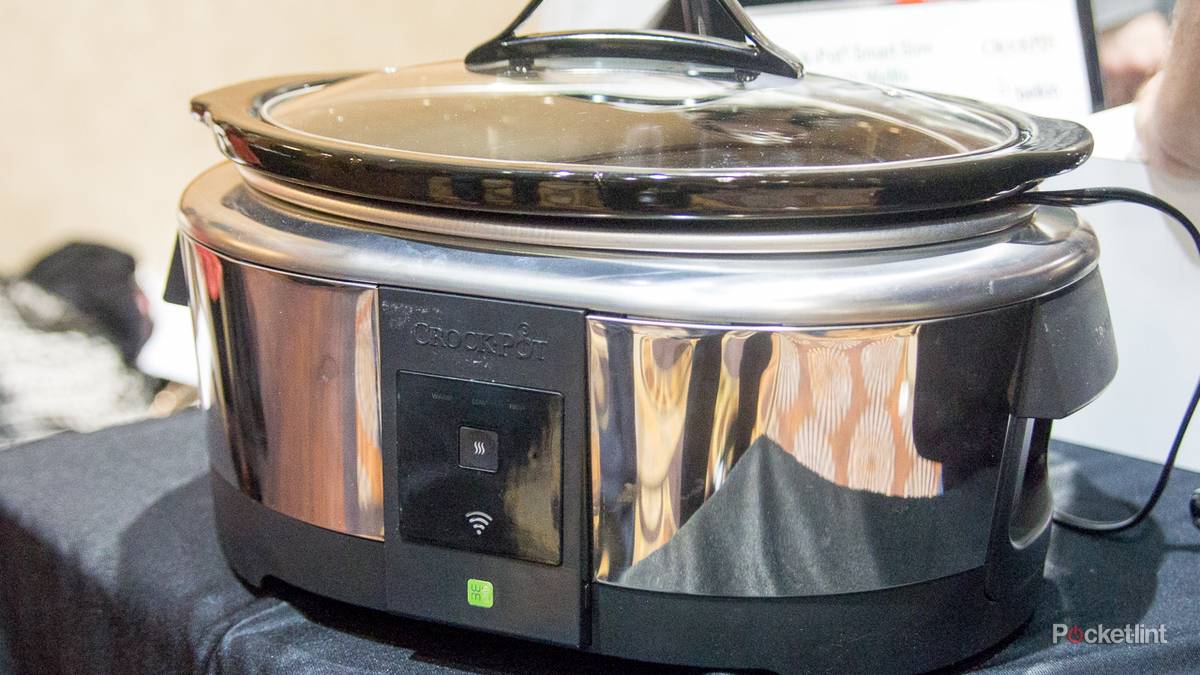 Crock-Pot Smart Slow Cooker with WeMo takes your casserole cooking online