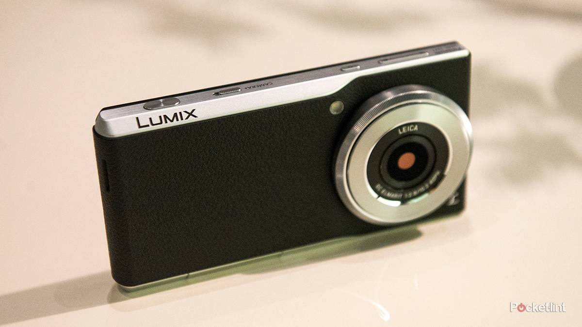 Hands-on: Panasonic Lumix CM1 review: Is it a camera, is it a phone? It ...