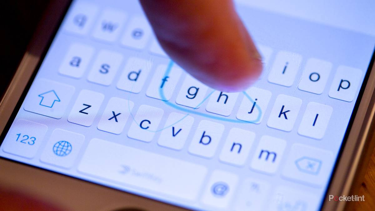 SwiftKey keyboard for iOS 8 explored: How does it differ?