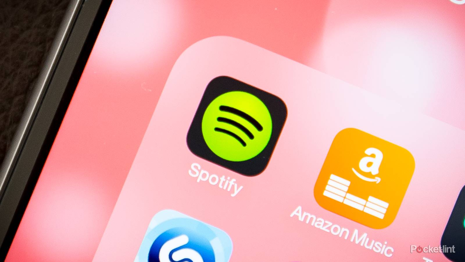 Spotify's iPhone Lock Screen widget puts listening to your tunes just a ...