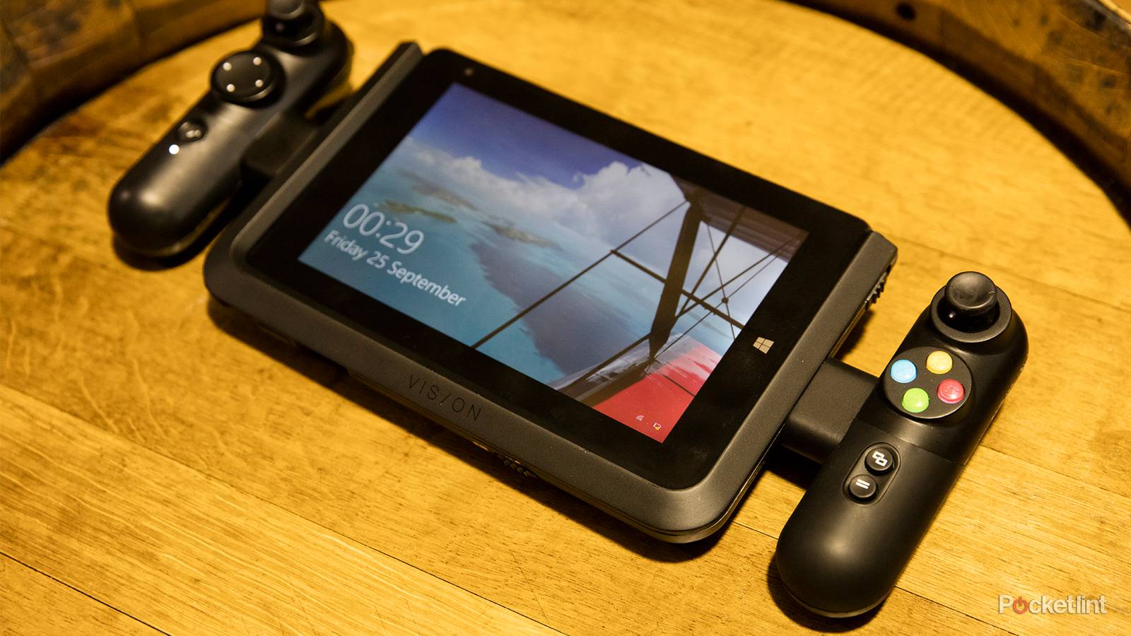 Best Windows 10 tablet for playing Xbox One? The Linx Vision is a ...