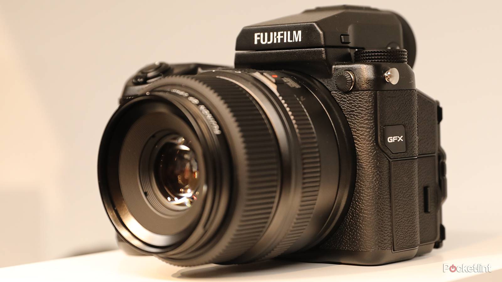 Fujifilm's mirrorless medium format: GFX 50S is a 50-megapixel whopper ...