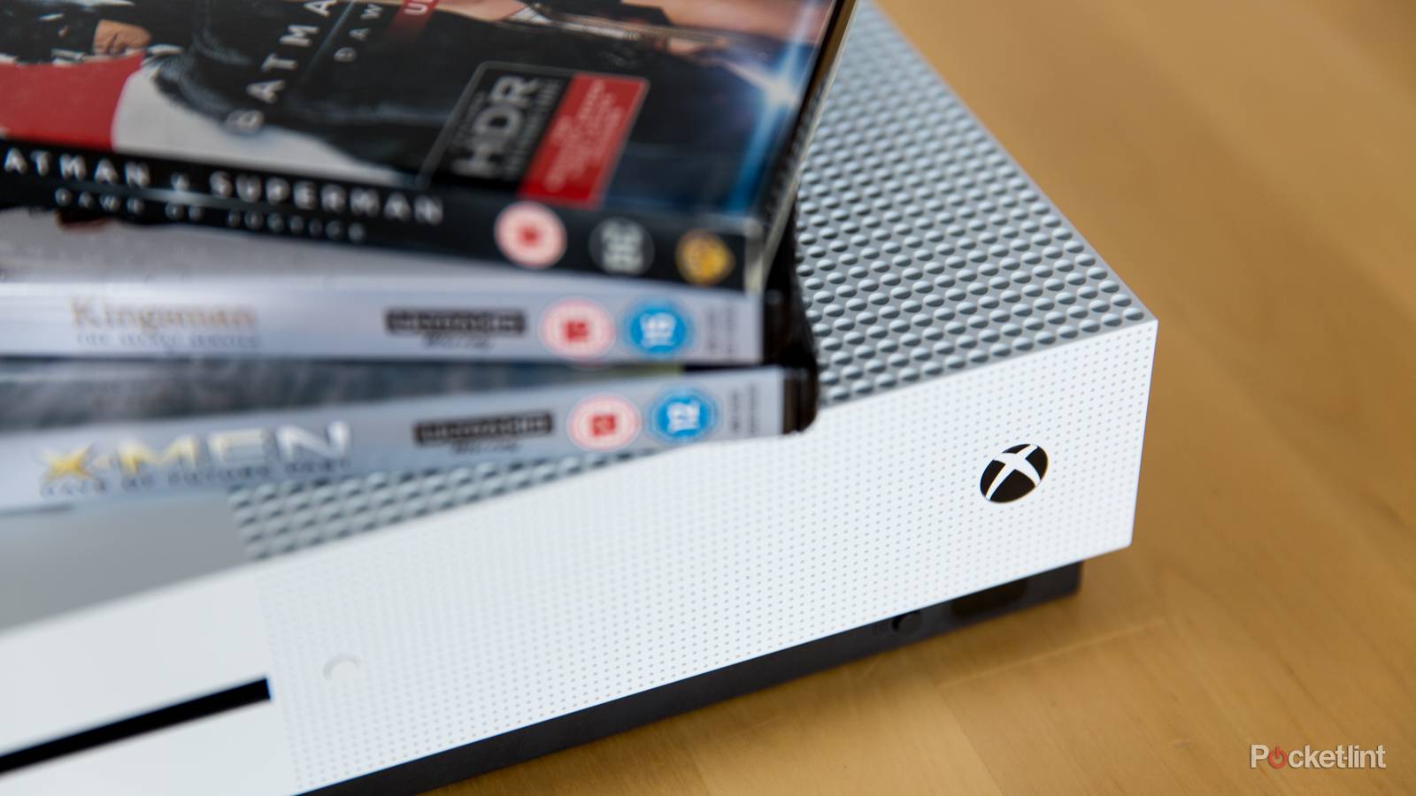 4K Ultra HD Blu-ray support helps Xbox One S sales soar in September