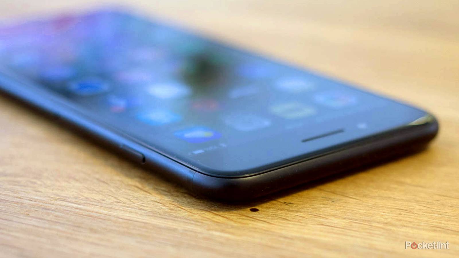 iPhone 8 to come with "revolutionary" facial recognition front-camera ...