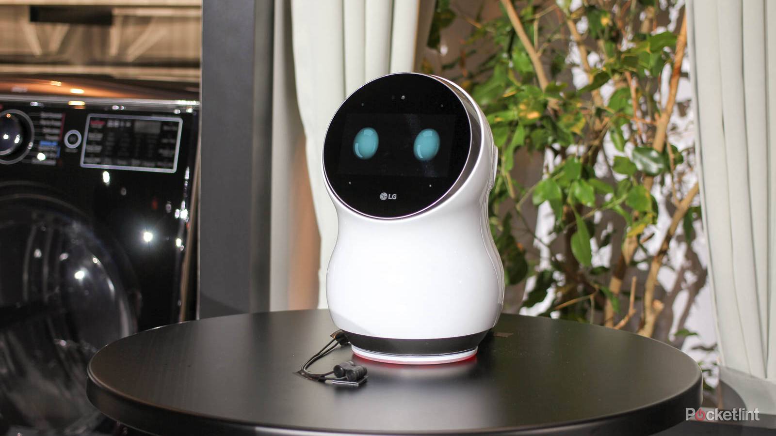 LG CLOi robot coming to a home near you by June