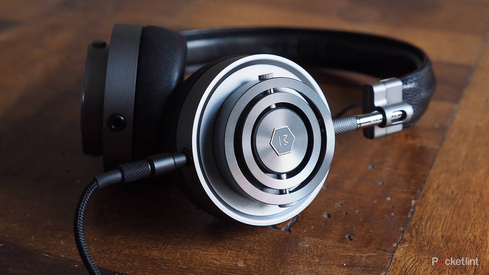 Master & Dynamic MH30 review: Exquisite sound with a design to match