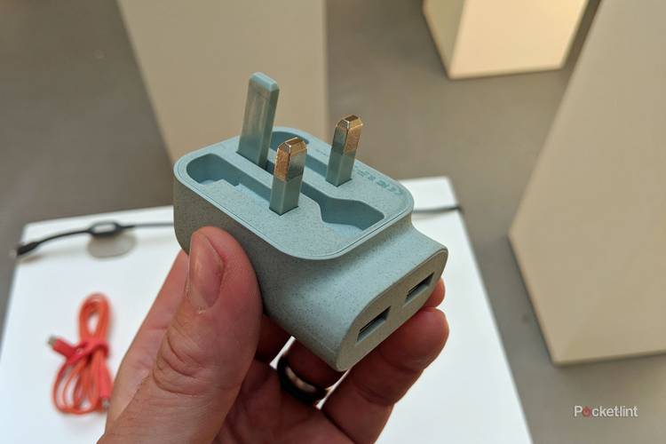 Nolii fuses industrial design with innovation for some awesome iPhone ...