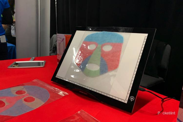 Neutrogena uses iPhone to create personalised skincare mask