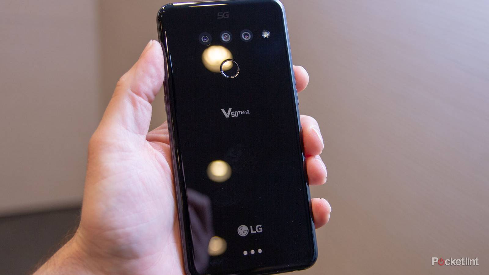 LG V50 ThinQ initial review: 5G in a familiar package