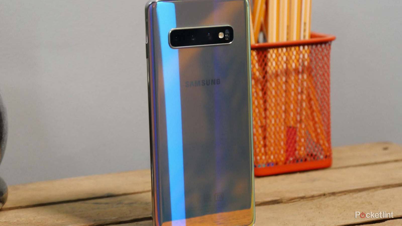 If you're still considering the Samsung Galaxy S10 there is an ...