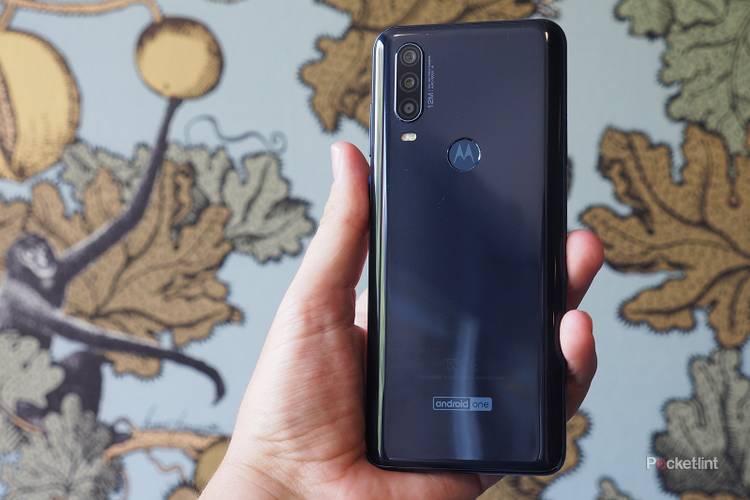 Moto One Action review: Banishing vertical videos for good?