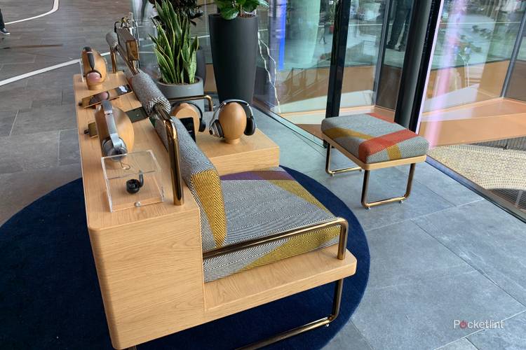 Inside Samsung's incredible new London 'experience space' - Samsung KX