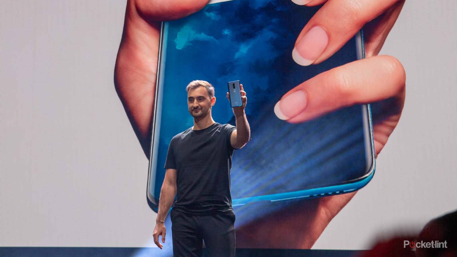 OnePlus to continue its two phone strategy
