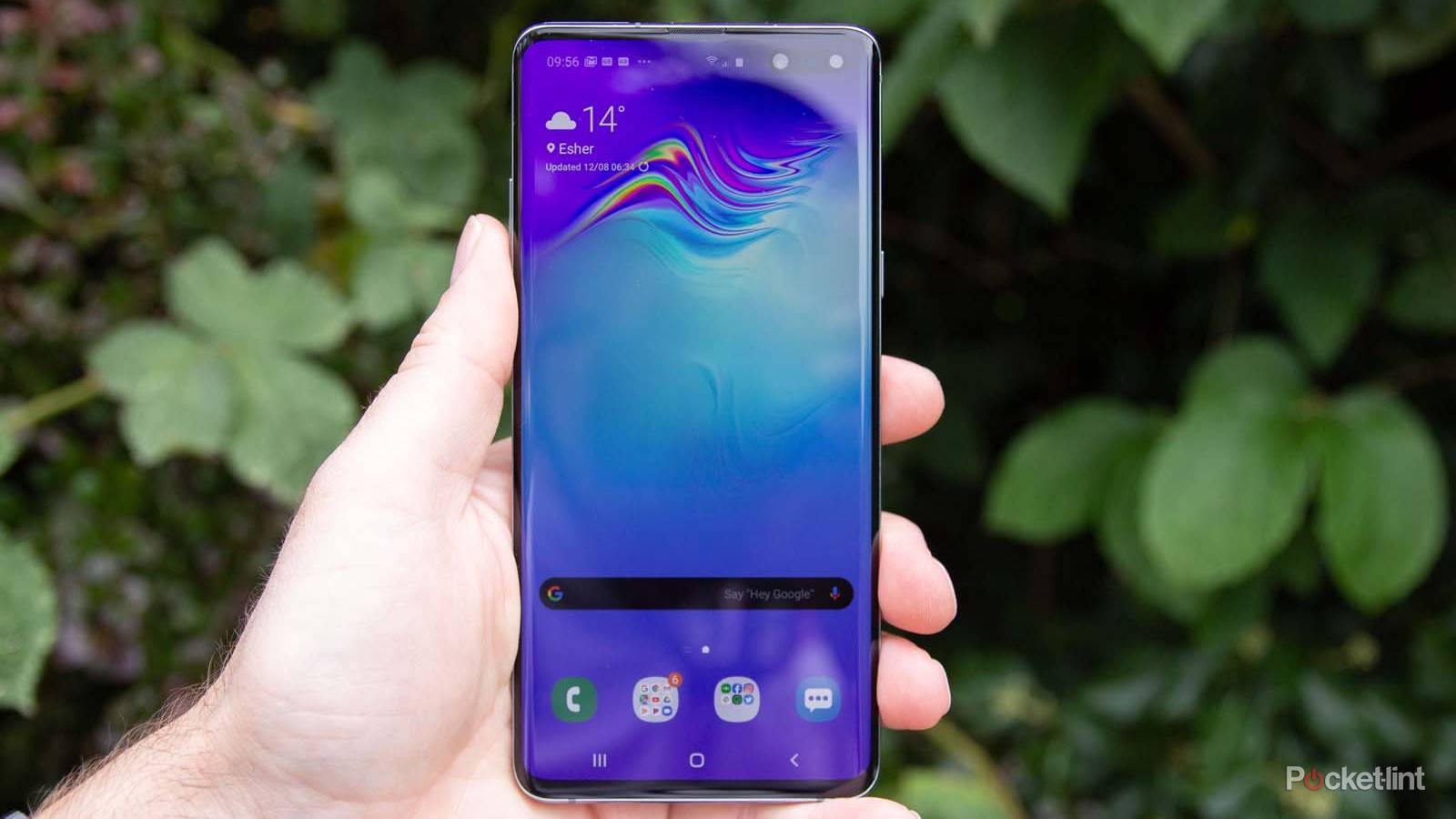 Android 10 is finally starting to arrive for Samsung's Galaxy S10 ...