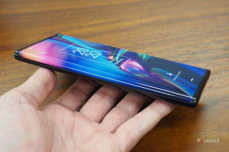 TCL 'rollable phone' concept: Better than a folding phone?