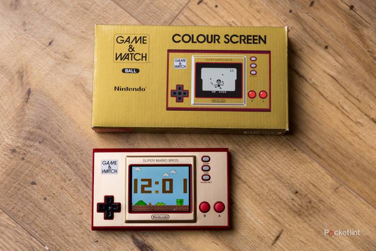 Nintendo Game & Watch Super Mario Bros edition in pictures