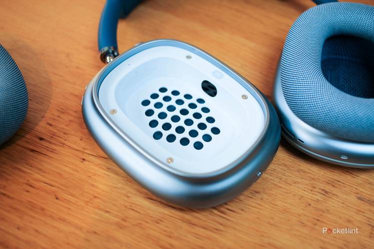 Apple AirPods Max review: Still worth the hype in 2024?