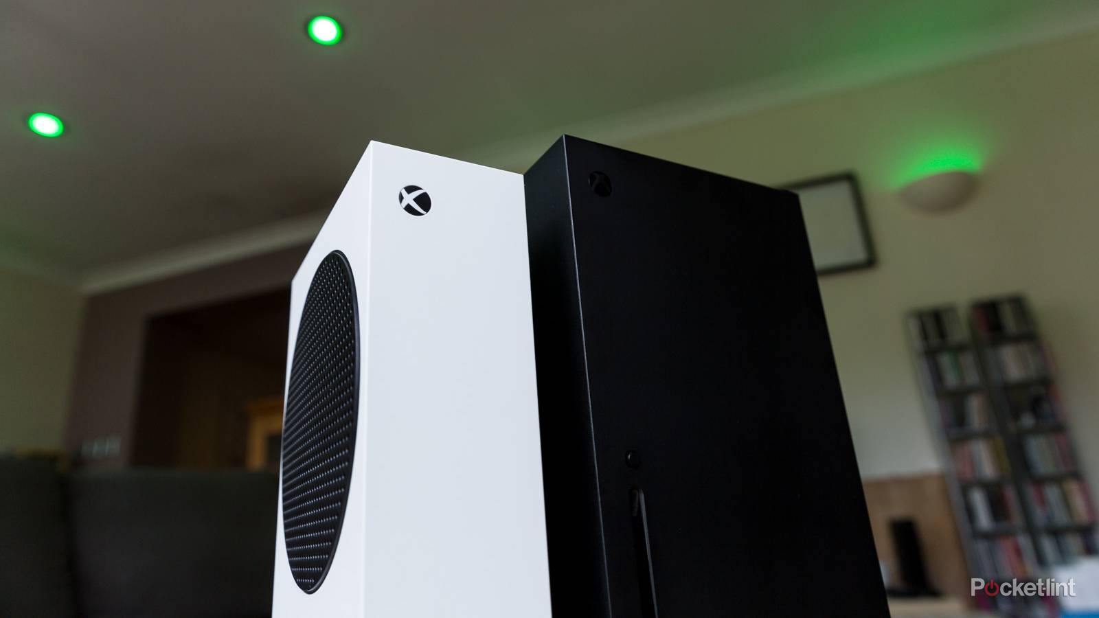 Leaked Xbox Series X refresh could ditch its monolithic look for this ...