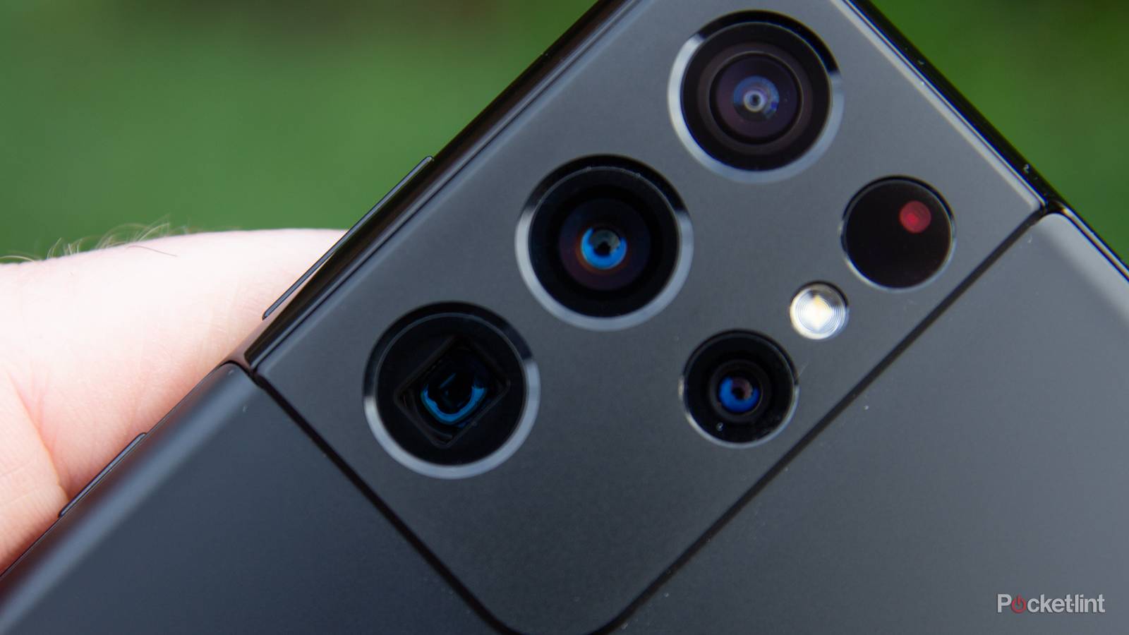 A Samsung and Olympus collaboration could be on the cards