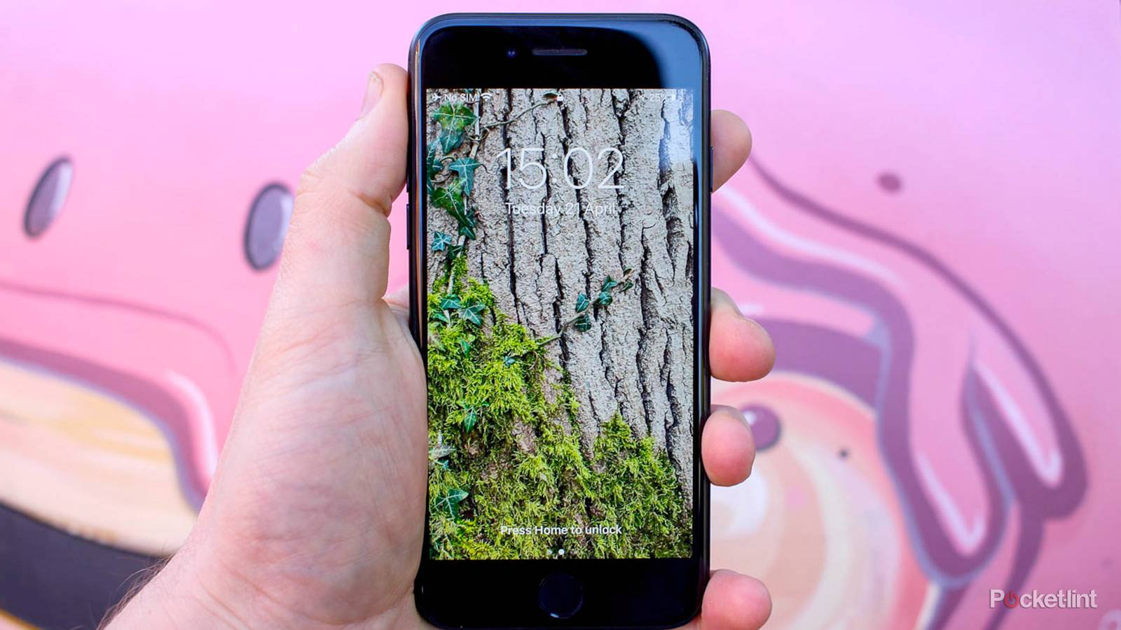 Next iPhone SE to go 5G, claims analyst