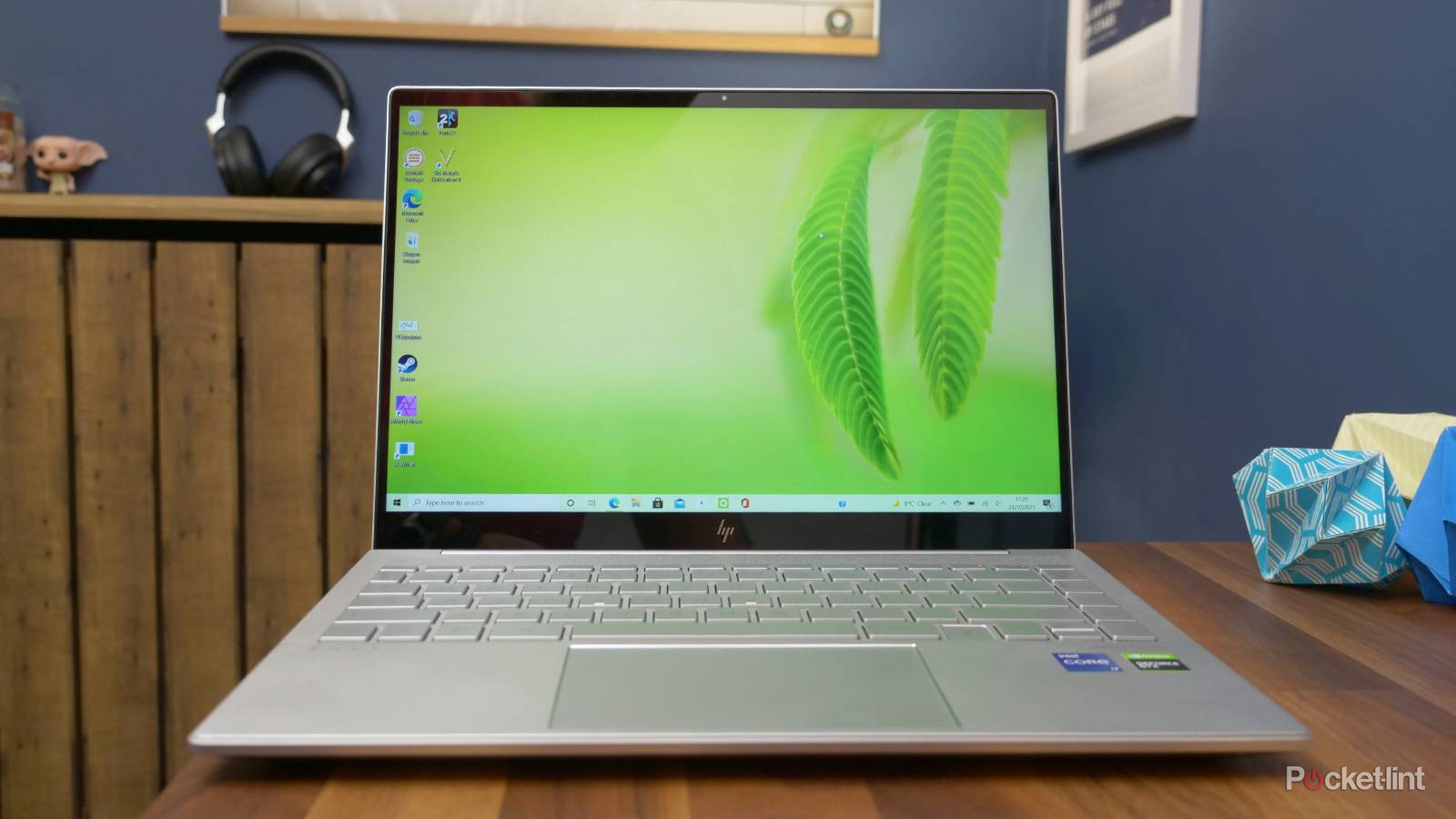 HP Envy 14 review: An everyday laptop for everyone