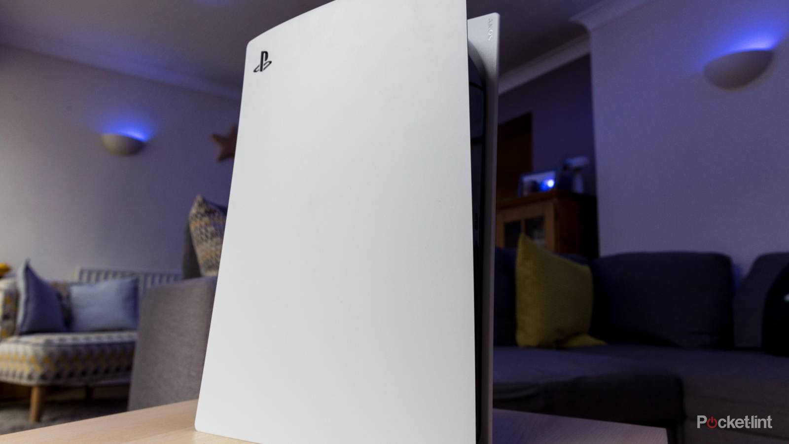 How to fix a stuck PS5 disc