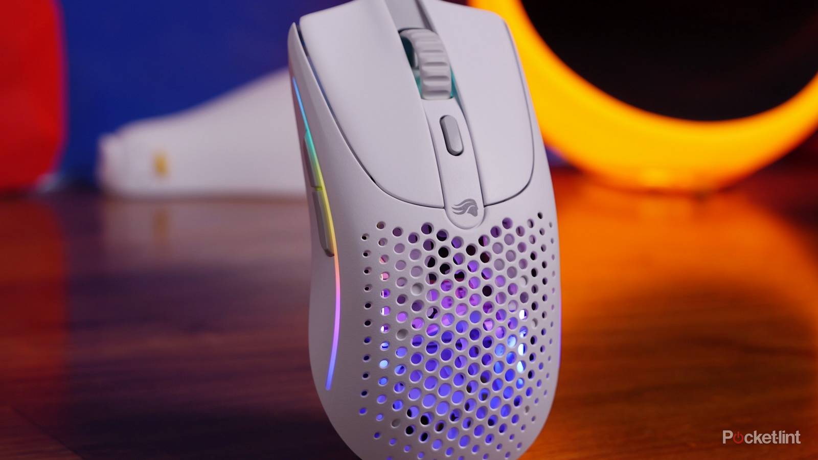 Glorious Model O2 wireless gaming mouse review: Another lightweight gem