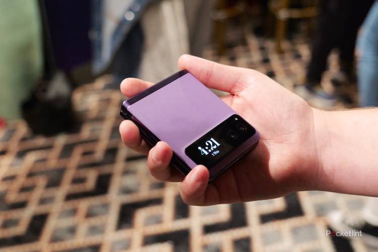 Hands on with the new Moto Razr 40/Razr 2023
