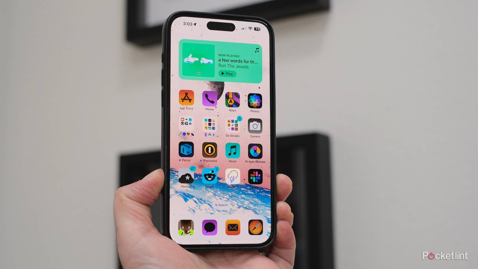 How to invert your iPhone's screen colors