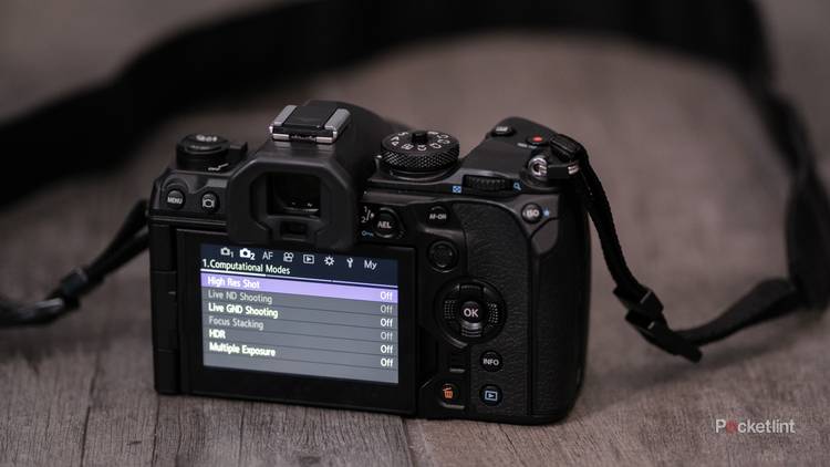 om 1 high resolution