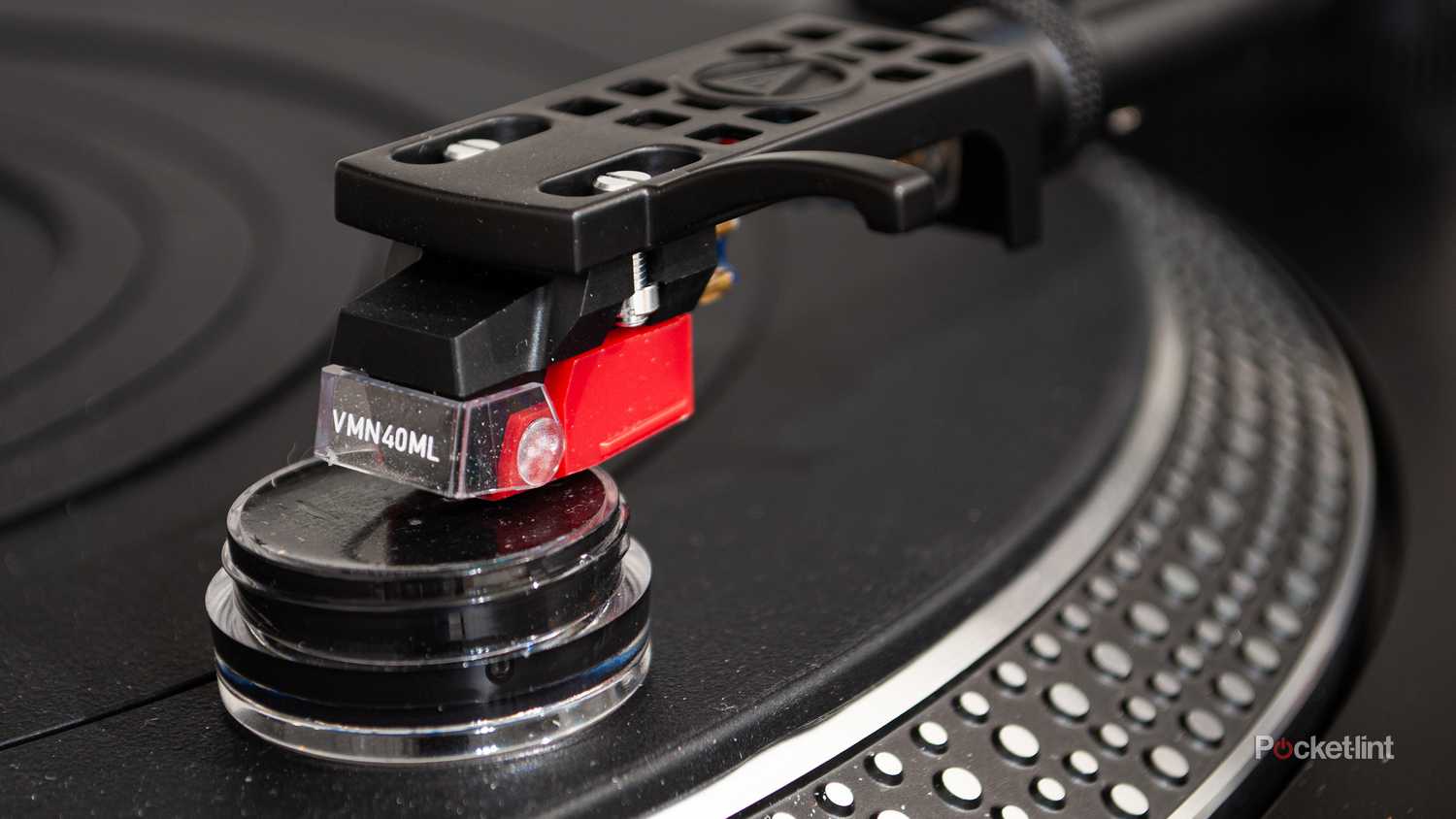 4 tips for keeping your vinyls sounding and looking great