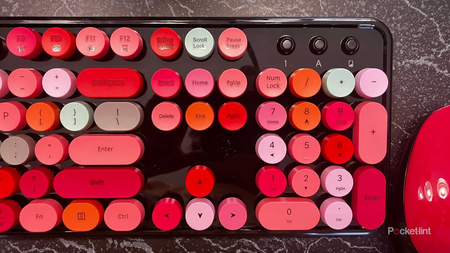 Wireless, colorful, typewriter-style keyboard review
