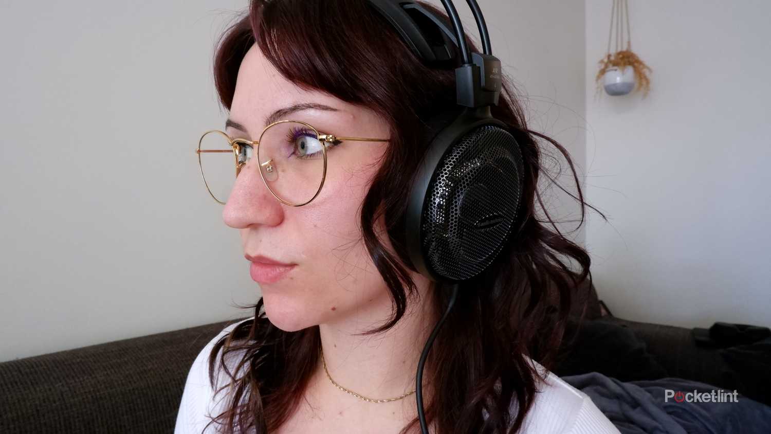 On-ear vs over-ear headphones: What are the biggest differences?