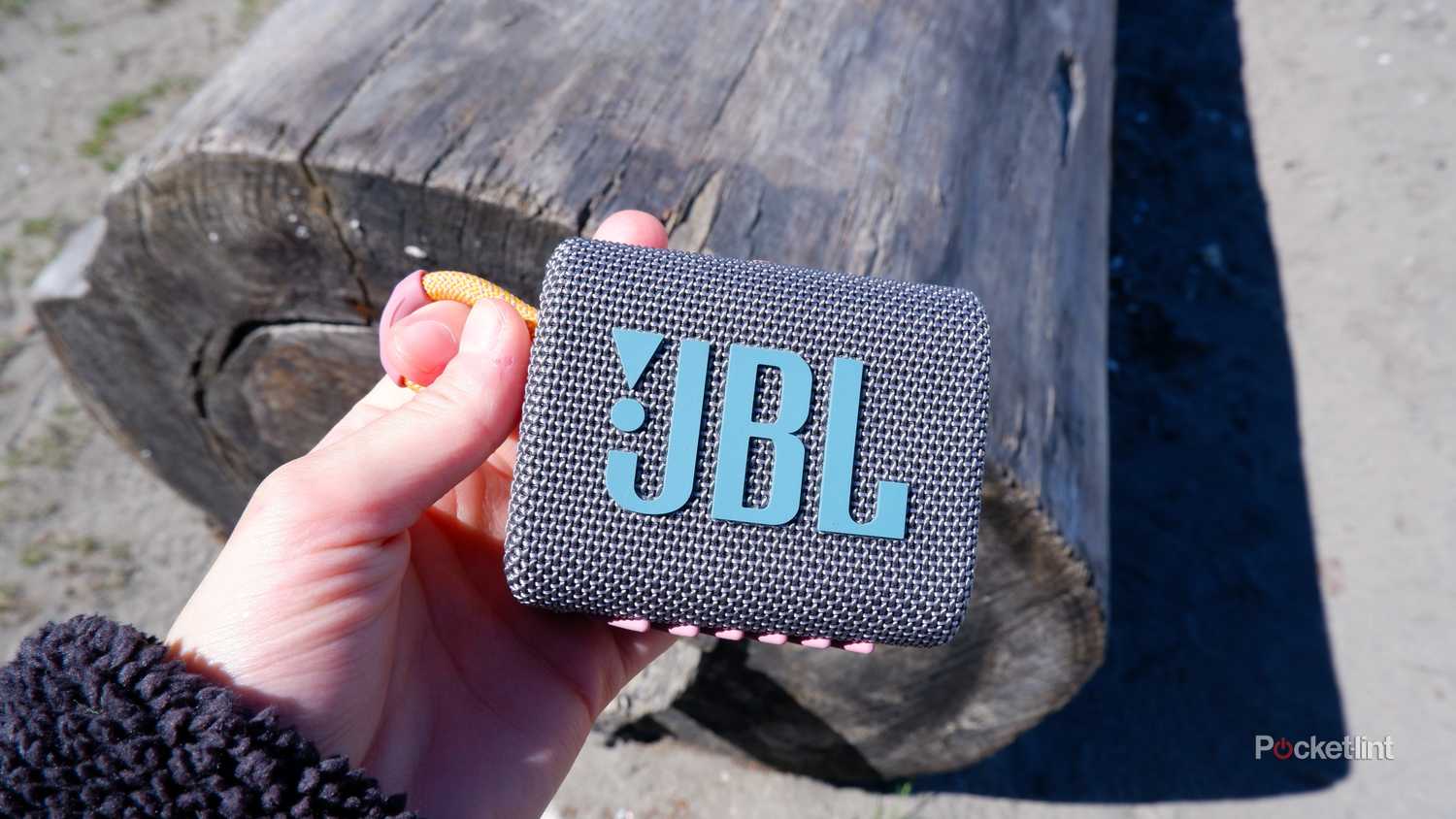 4 reasons to take the JBL Go 3 to the beach over Anker's Bluetooth speaker