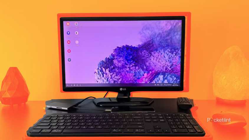 Samsung DeX vs Link to Windows: Which is best in 2024?