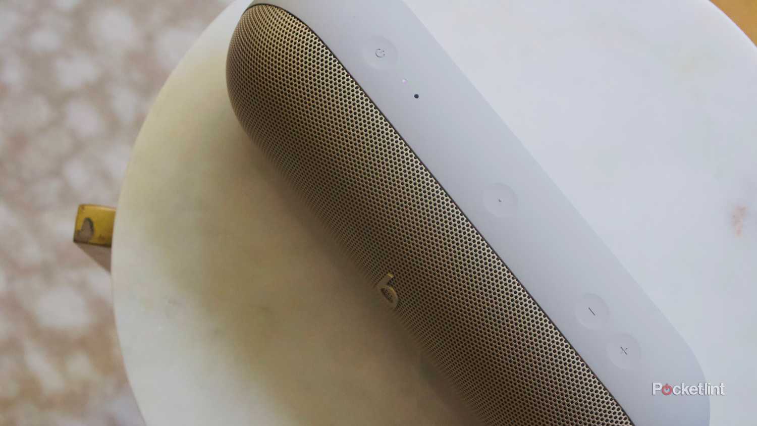 5 reasons why to buy the new Beats Pill over JBL's Flip 6
