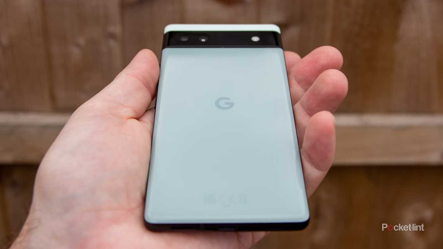 Google pushes mandatory Pixel 6a update to fix overheating battery