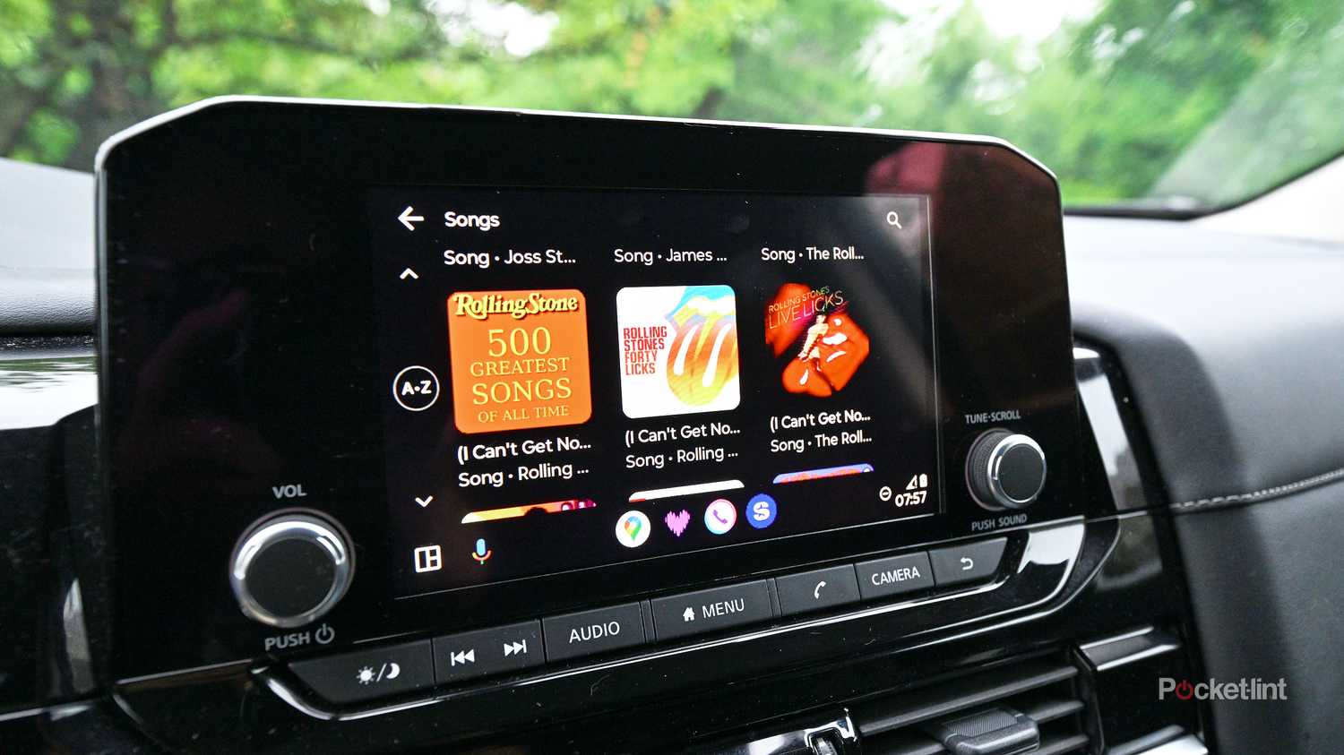 How to control Android Auto or Apple CarPlay with your voice