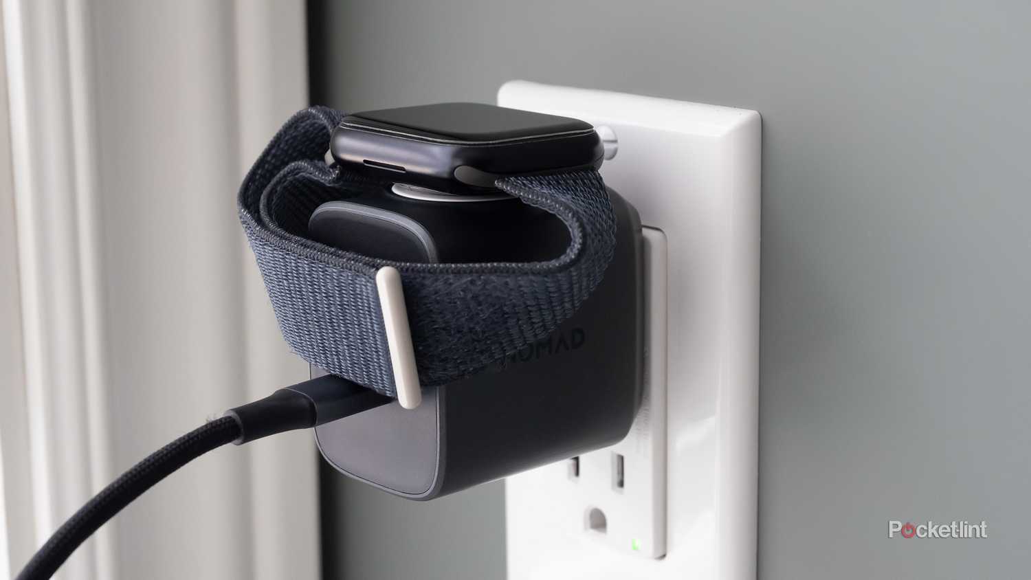 Nomad 65W AC Power Adapter Apple Watch Edition Review