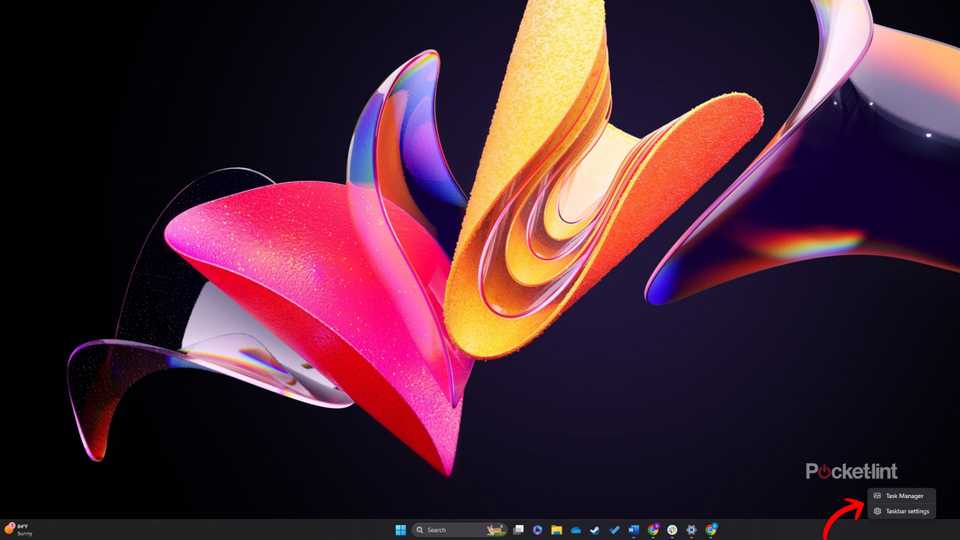Here's how to make the taskbar transparent in Windows 11