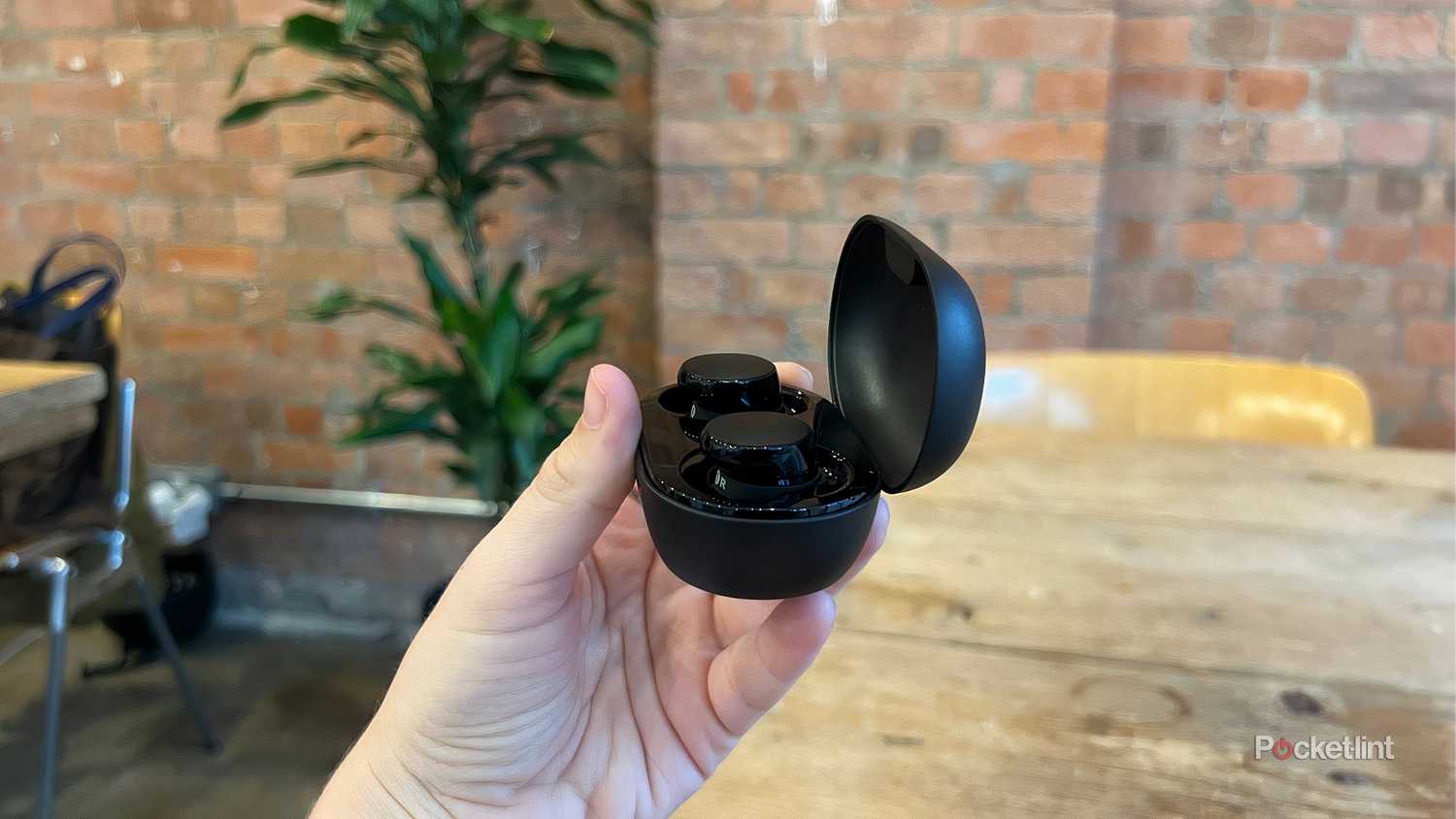4 reasons I'm choosing the Bose QuietComfort Earbuds over the Apple ...