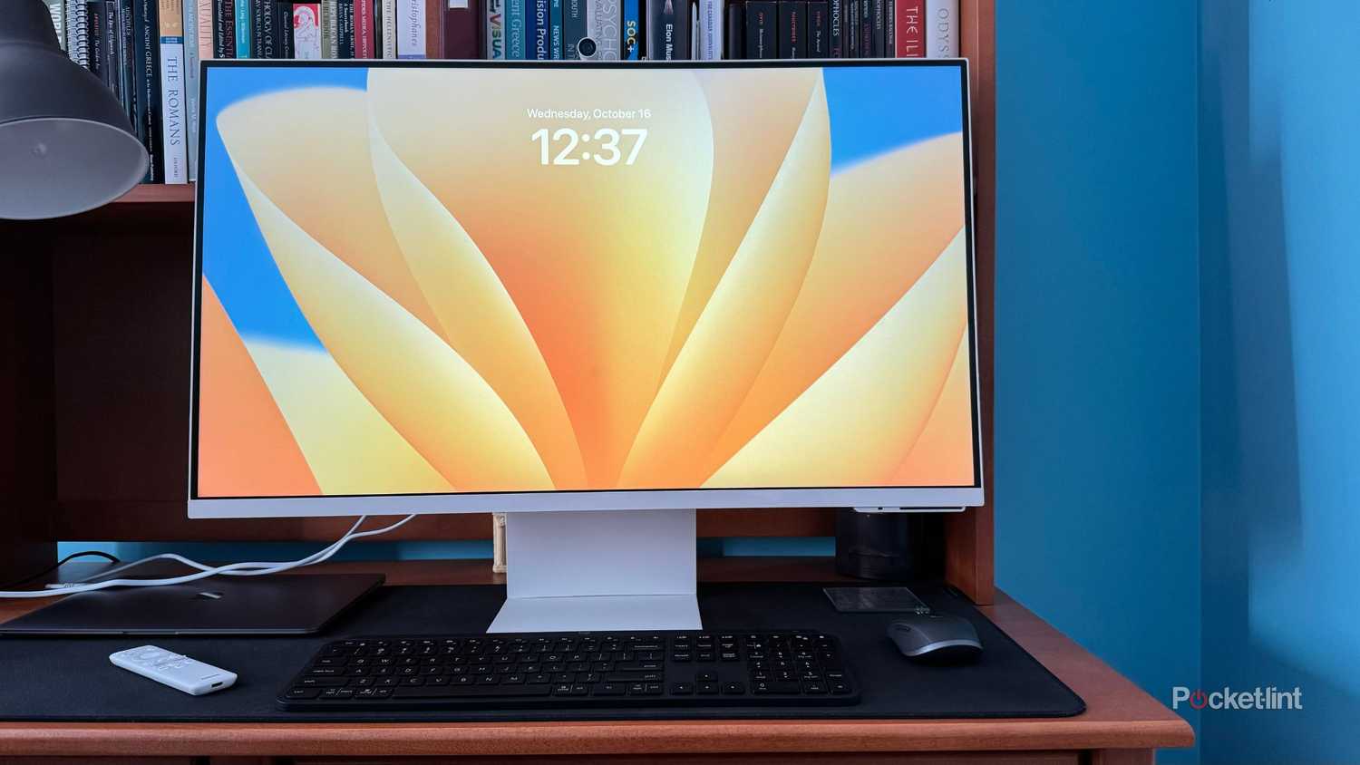 white samsung desktop computer
