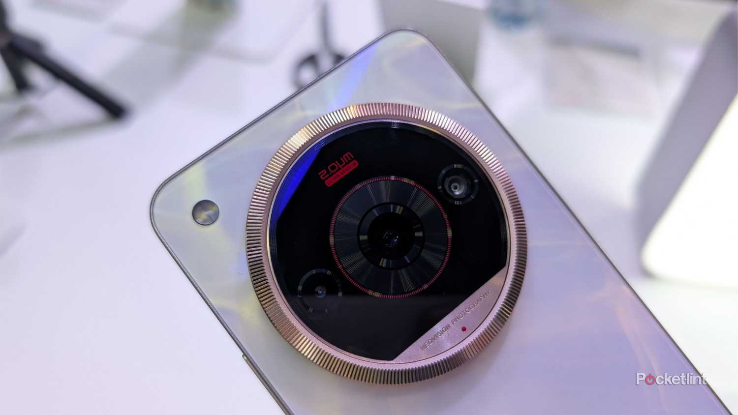 ZTE’s latest phone ships with a digital camera crown, and I love every ...