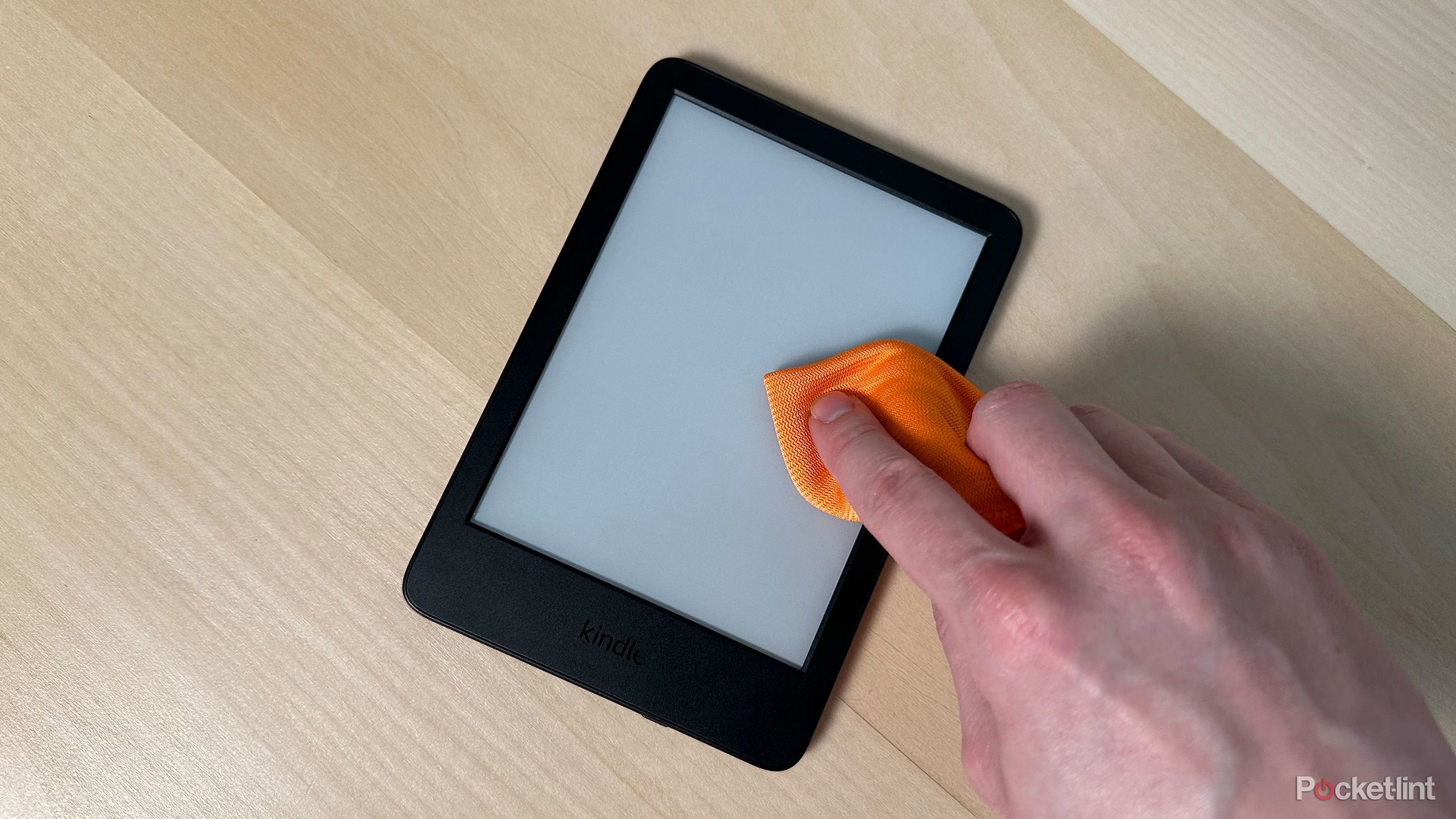 I use this trick to send any article to my Kindle in seconds
