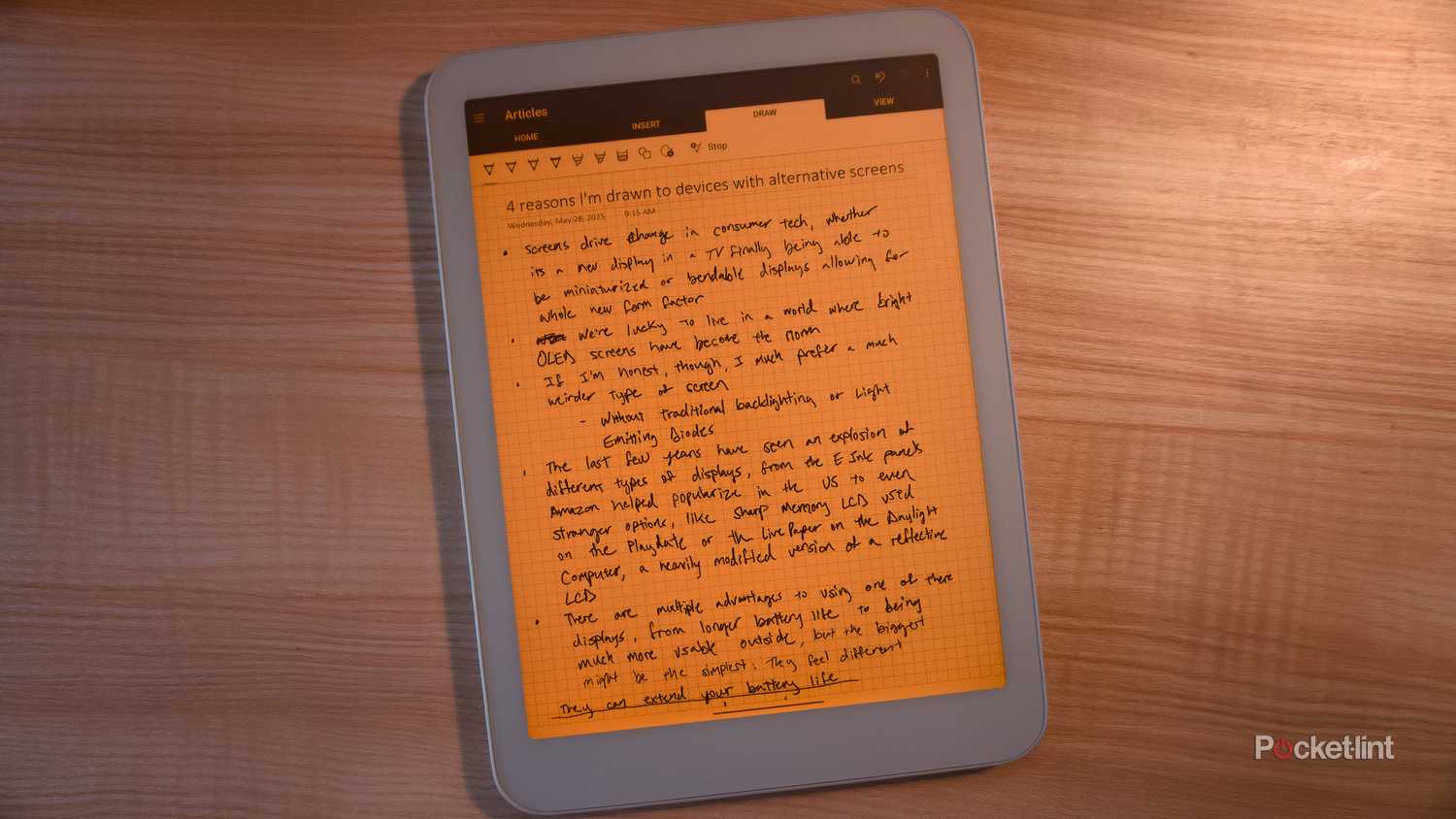 4 reasons I prefer gadgets with oddball screens