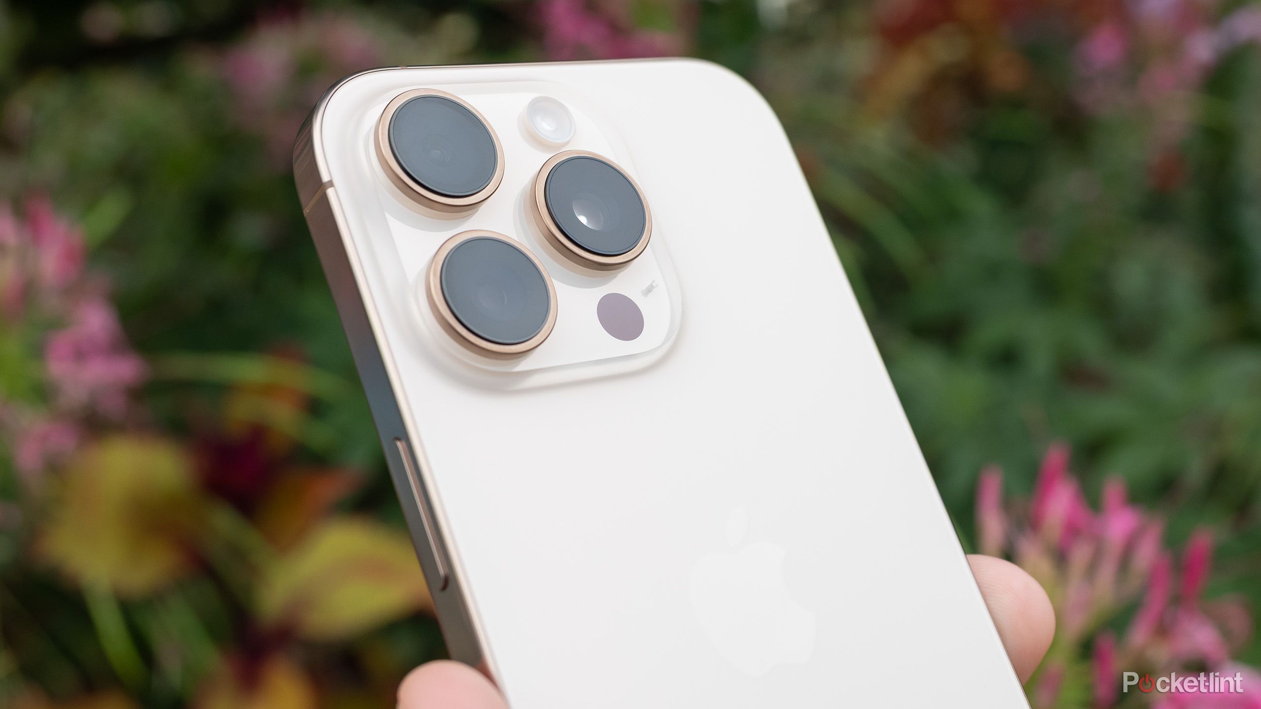 How to measure elevation on iPhone