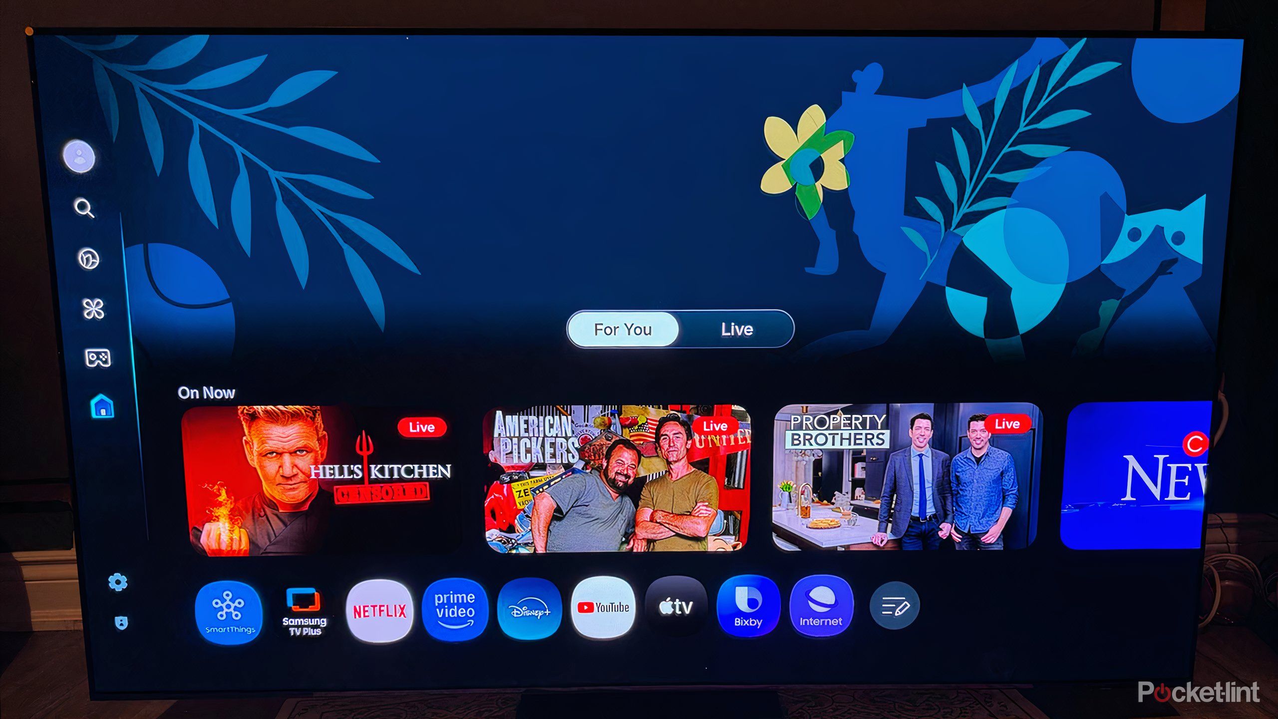 Samsung smart TV vs. Roku TV: Which is better?