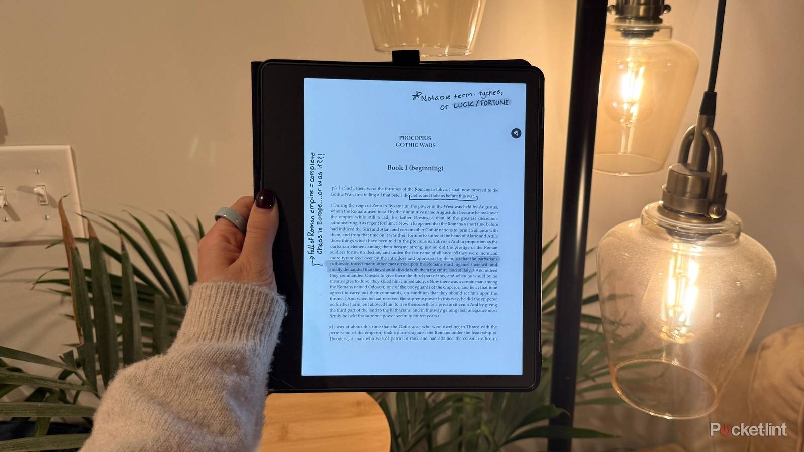 4 unexpected ways a Kindle Scribe boosted my workflow